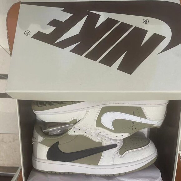 Travis Scott | Shoes | Travis Scott X Jordan Air Jordan Low Golf | Poshmark